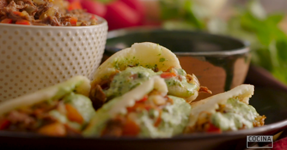 Pulled Beef Arepas :: Latin Food Recipes and Lifestyle - Cocina
